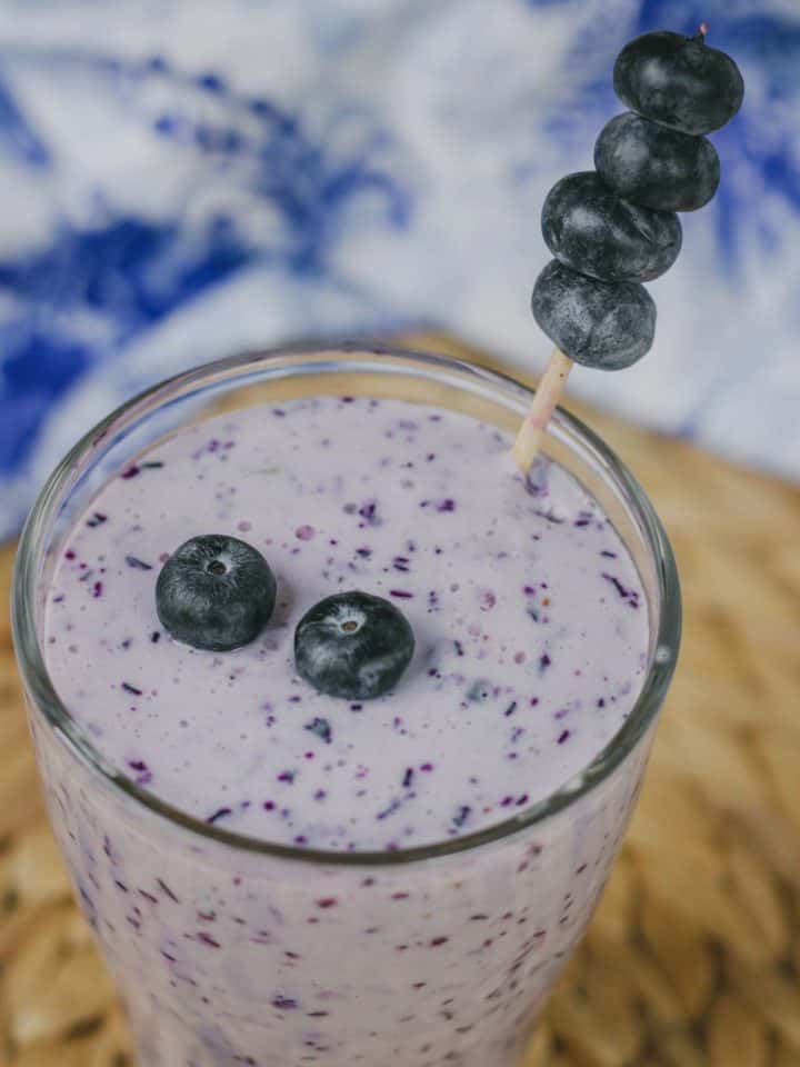 Blueberry Lassi Recipe - The Yummy Palate