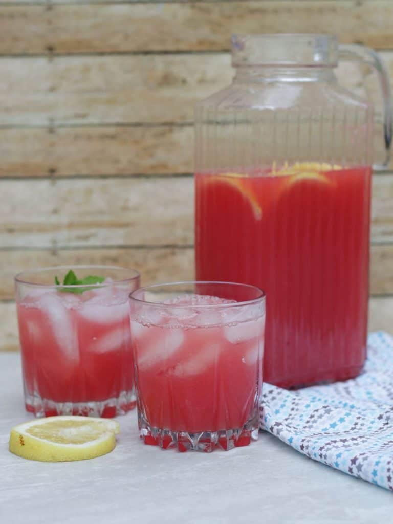 Refreshing Watermelon Lemonade Recipe - The Yummy Palate